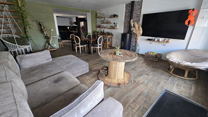 Maison à vendre - Guînes - 3 pièces - 2 chambres