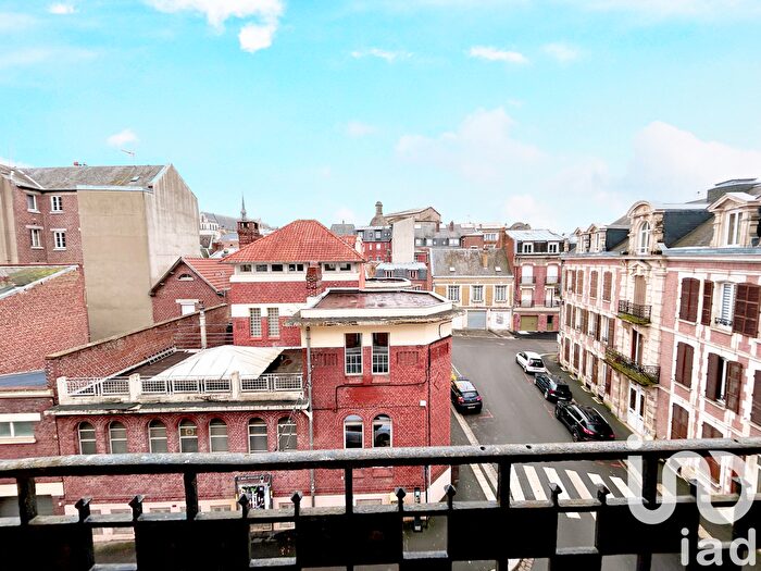 Appartement à vendre - SaintQuentin Centreville - 5 pièces - 4 chambres