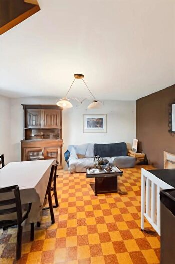 Maison à vendre - Montreuil-Bellay - 6 pièces - 2 chambres