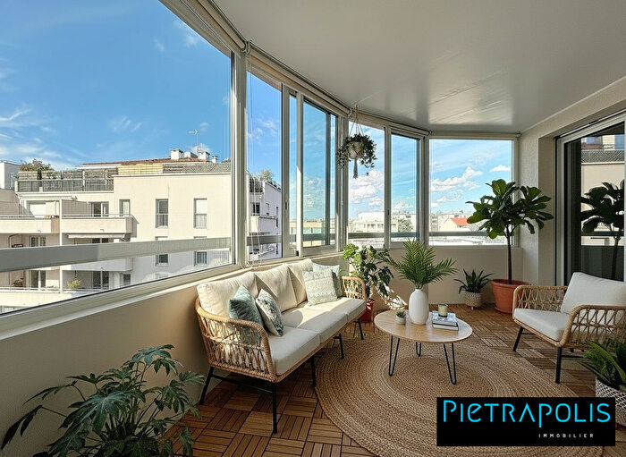 Appartement à vendre - Lyon e , Villette, Paul Bert - 4 pièces - 3 chambres