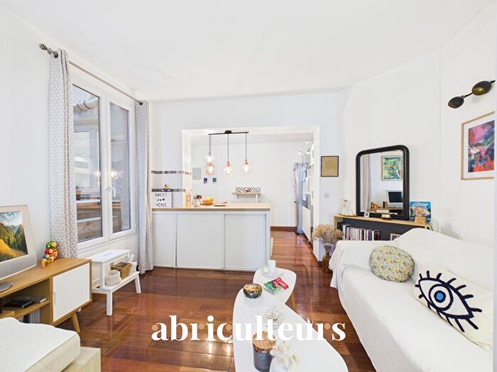 Appartement 2 pièces à vendre à Paris 11ème, République, Saint-Ambroise