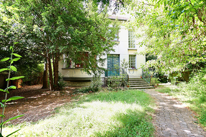 Neuilly-Plaisance, Bel Air, Clémenceau, Carnot - Maison 5 pièces à vendre