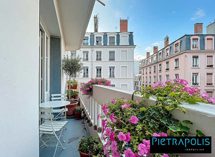 Lyon 3ème, Voltaire, Part Dieu : Appartement 4 pièces à vendre
