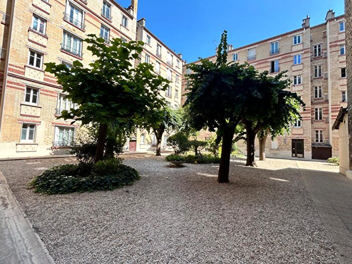 Appartement 3 pièces à vendre - Courbevoie, Bécon