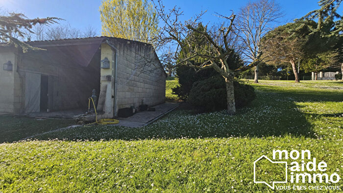 Maison à vendre - Arveyres - 5 pièces