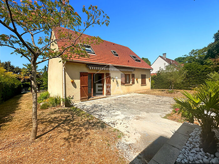 Maison à vendre - Saint-Fargeau-Ponthierry - 7 pièces - 5 chambres