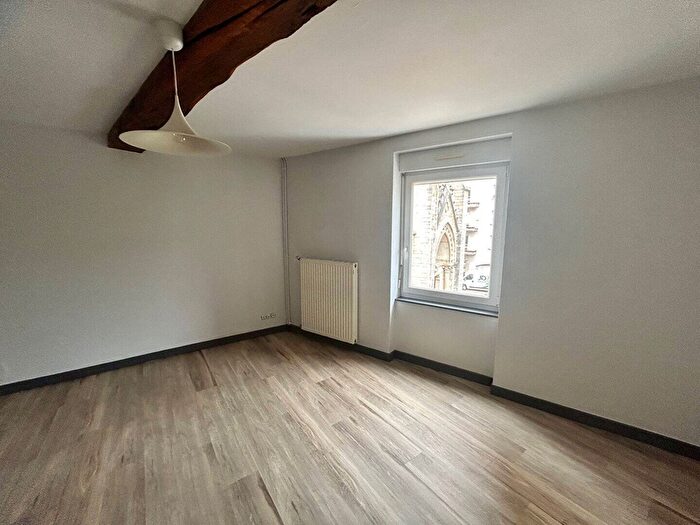 Appartement à louer - Sud, Lagnieu - 2 pièces - 1 chambre