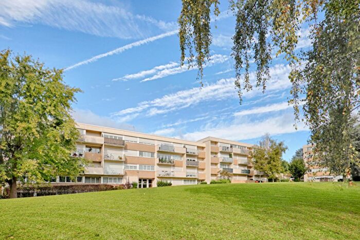 Appartement à vendre - Palaiseau, Centre Sud - 5 pièces - 3 chambres