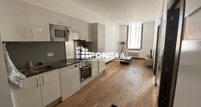 Appartement 2 pièces à Centre Ville Nord, Rochefort, à louer