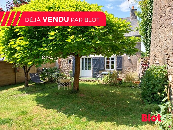 Maison à vendre - Miniac-Morvan - 5 pièces - 4 chambres