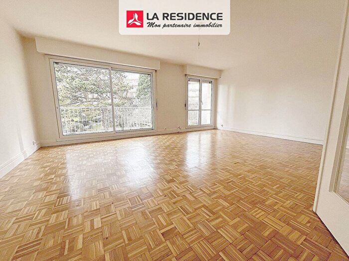 Appartement à louer - Versailles - 3 pièces - 2 chambres