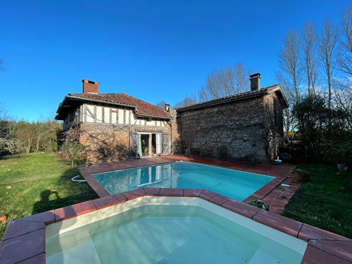 Maison à vendre - Le Fousseret - 16 pièces - 7 chambres