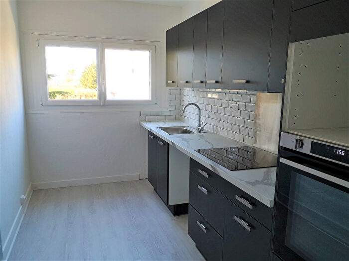 Plaisir, Ebisoires - Appartement 2 pièces à louer