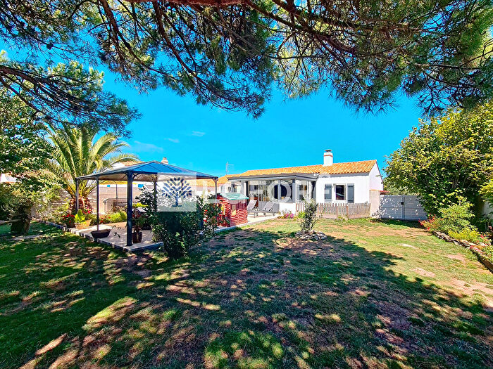 Maison à vendre - Barbâtre - 5 pièces - 3 chambres