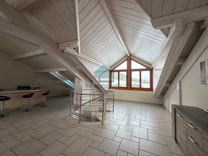Appartement 3 pièces à Charquemont, à vendre