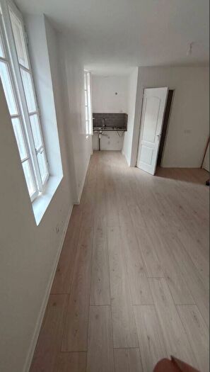 Cazaubon - Appartement 1 pièce à louer