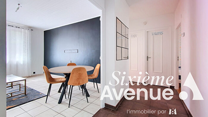 Appartement 3 pièces à louer à Vénissieux, Jules Guesde