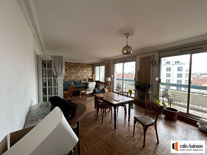 Appartement 4 pièces à Charpennes-Tonkin, Villeurbanne, à louer