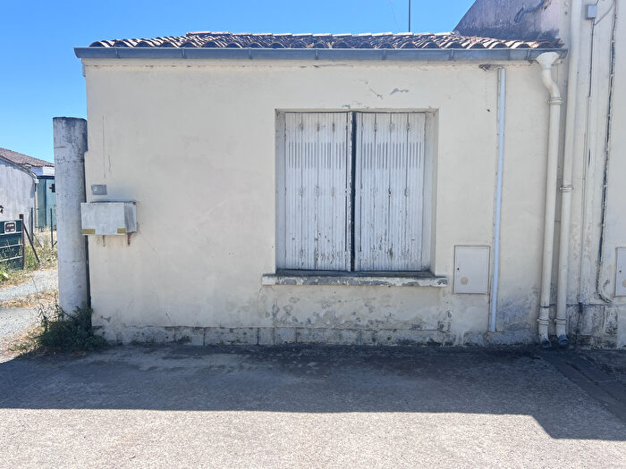 Maison 2 pièces à Clavette, à vendre