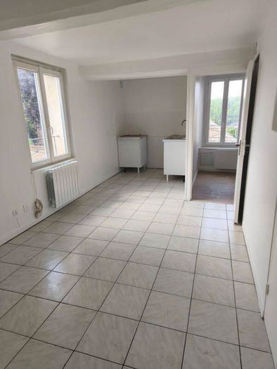 Appartement 2 pièces à Méry-sur-Marne, à louer