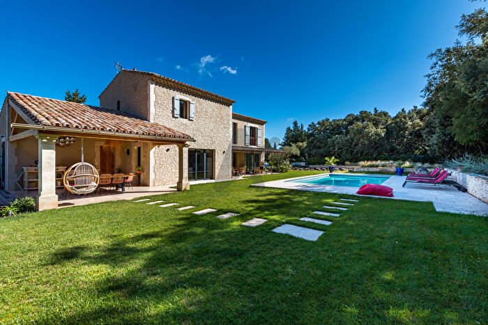 Maison à vendre - Eygalières - 7 pièces - 4 chambres