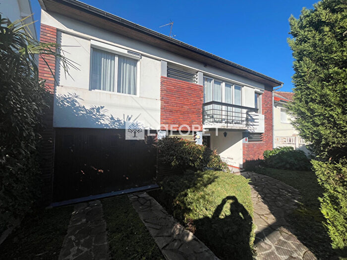 Maison à vendre - Bondy, Le Saule Blanc - 5 pièces - 4 chambres