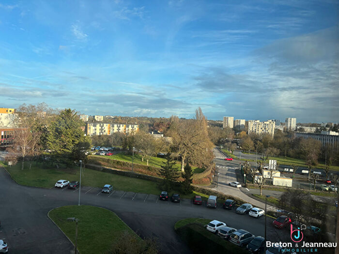 Appartement à vendre - Laval, Pavement - 4 pièces - 2 chambres