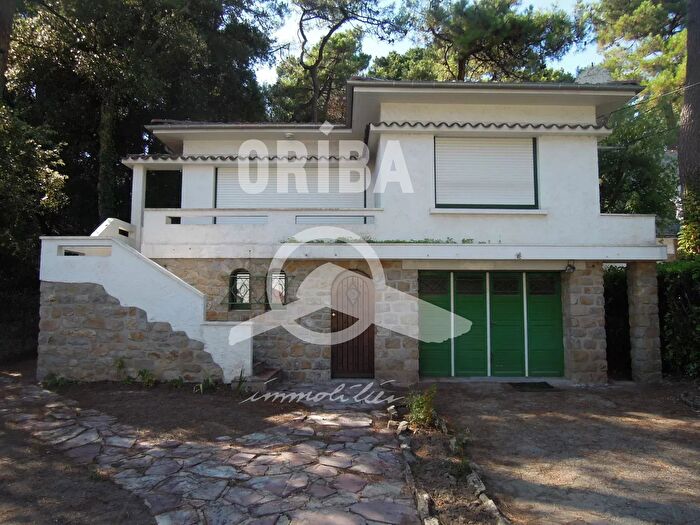 Maison à louer - La Baule-Escoublac, La Baule-les-Pins - 5 pièces - 4 chambres