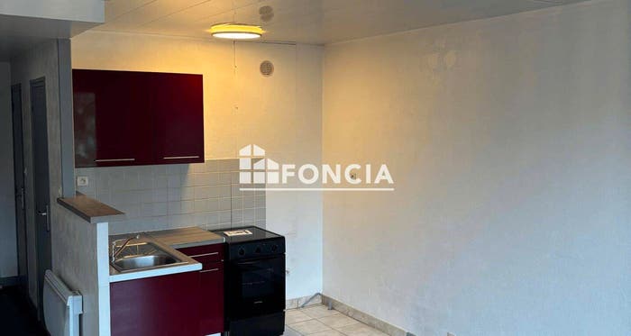 Penhars, Quimper : Appartement 2 pièces à louer