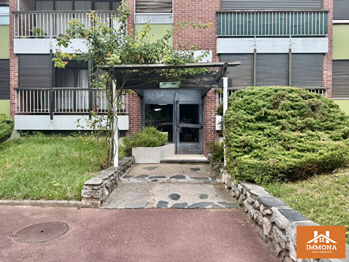 Appartement à vendre - Garges-lès-Gonesse, La Dame Blanche Ouest - 3 pièces - 2 chambres