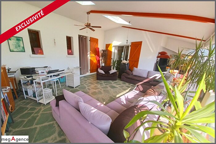 Maison à vendre - Saint-Christophe-des-Bois - 7 pièces - 5 chambres