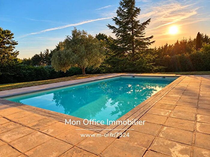 Maison 5 pièces à Lourmarin, à vendre