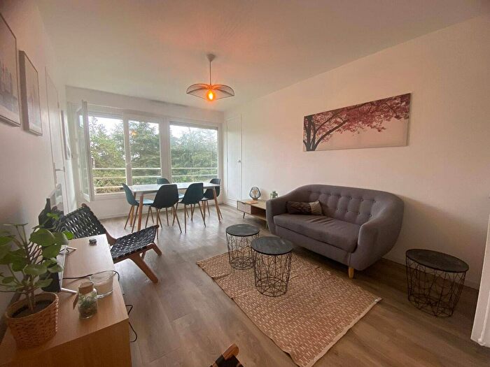 Appartement à louer - Bernardière-Bellevue-Harlière, Saint-Herblain - 4 pièces - 3 chambres