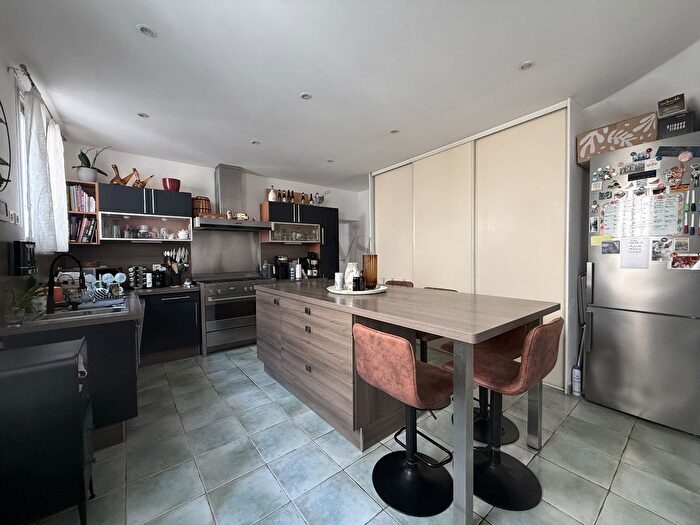 Maison 4 pièces à Béziers, Champ de Mars, à vendre