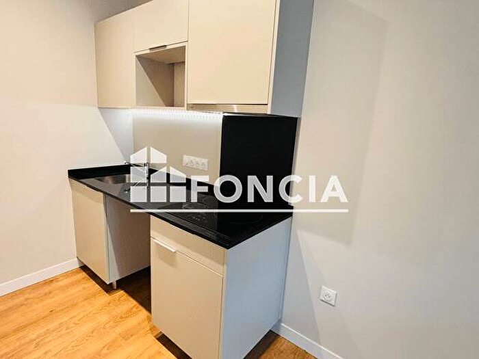 Appartement à louer - Centre Ville-Fin de la Guerre, Tourcoing - 2 pièces - 1 chambre