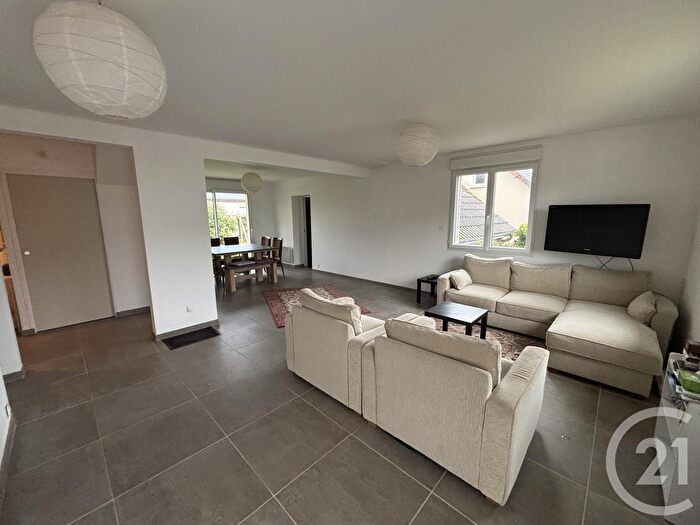 Maison à vendre - Urville-Nacqueville - 5 pièces - 4 chambres