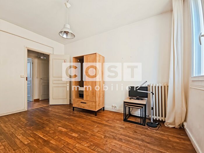 Bois-Colombes, Jean Mermoz : Appartement 1 pièce à vendre