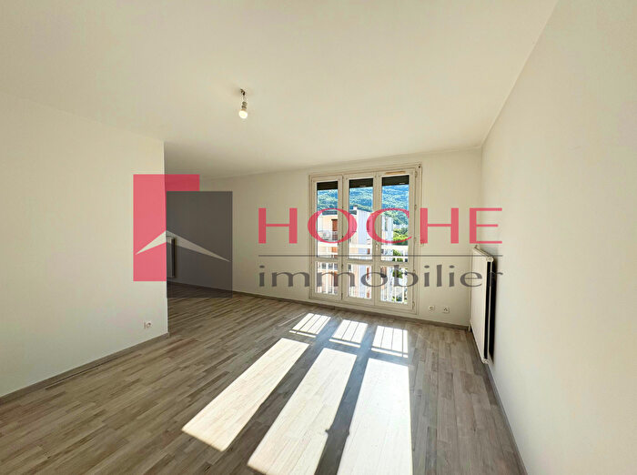 Appartement 5 pièces à Seyssins, à vendre