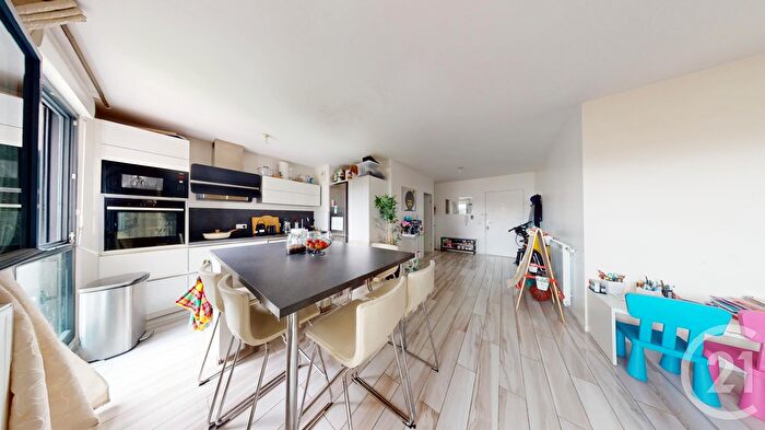 Appartement à vendre - Aubervilliers, Paul Bert - 4 pièces - 3 chambres