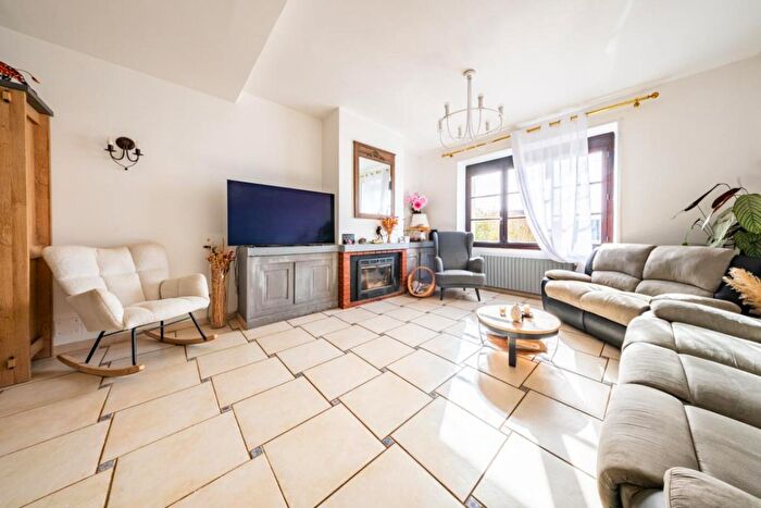 Maison à vendre - Sombernon - 5 pièces - 4 chambres