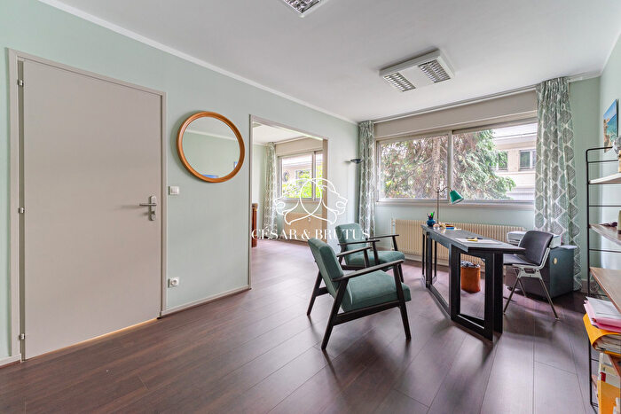 Appartement à vendre - Lyon e , Tête dOr, Vitton - 7 pièces - 4 chambres