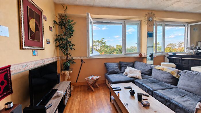 Lyon 9ème, La Duchère : Appartement 1 pièce à vendre