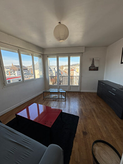 Appartement à louer - Brive-la-Gaillarde, Centre-ville, Pont Cardinal, Champanatier - 3 pièces - 2 chambres