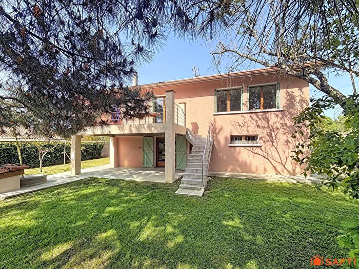 Maison 4 pièces à vendre à Lacourt-Saint-Pierre