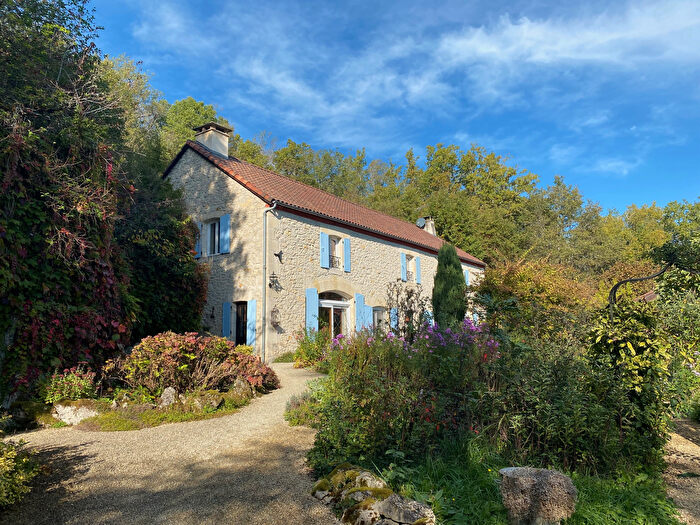 Maison à vendre - Puy-lévêque - 8 pièces - 5 chambres