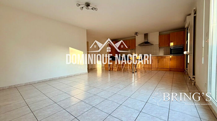 Appartement à louer - Guebwiller - 4 pièces - 3 chambres