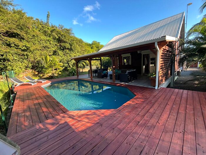 Maison à vendre - Saint-François - 8 pièces - 7 chambres