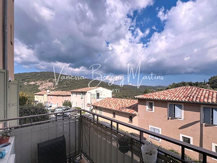 Appartement à vendre - Grimaud - 4 pièces - 3 chambres