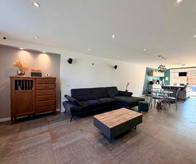 Maison 7 pièces à vendre à Nixéville-Blercourt