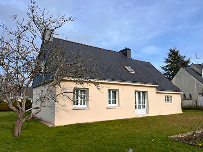 Maison à vendre - La Trinité-Surzur - 5 pièces - 4 chambres